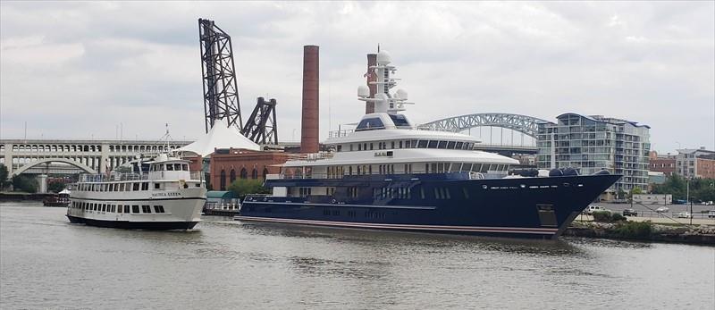 HUNTRESS - Vesseljoin