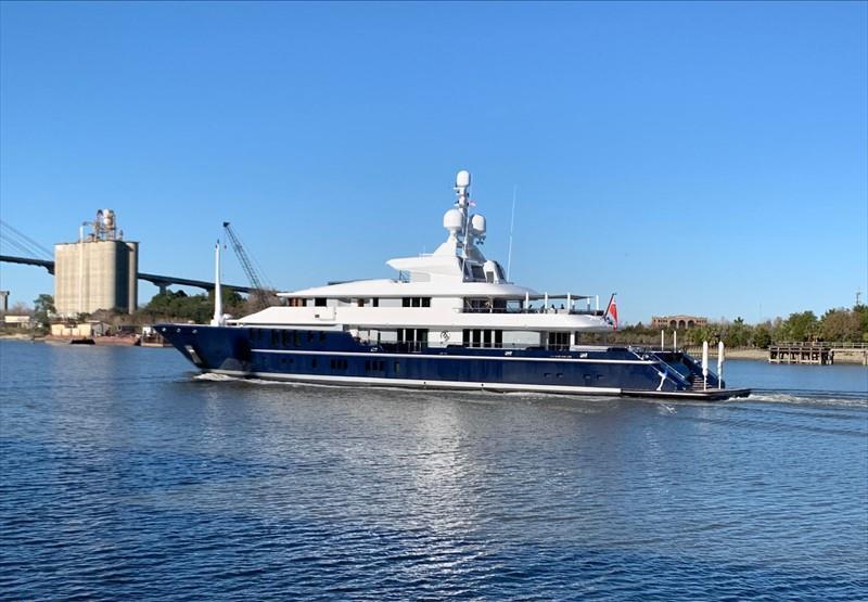 TRIPLE SEVEN - Vesseljoin