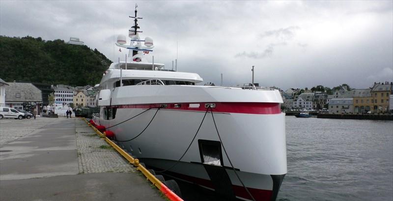 FOREVER ONE - Vesseljoin