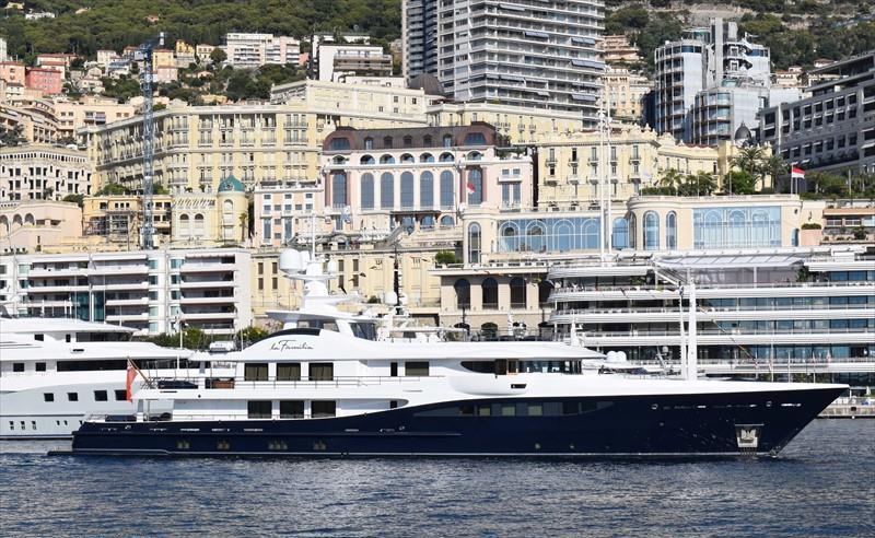 LA FAMILIA - Vesseljoin