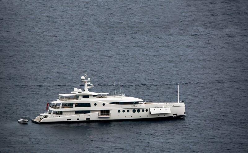 MADAME KATE - Vesseljoin