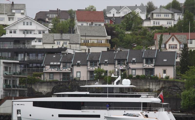 MOON SAND TOO - Vesseljoin