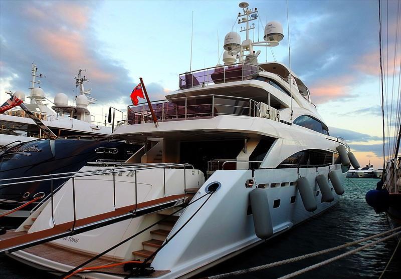 MIRAGE IV - Vesseljoin