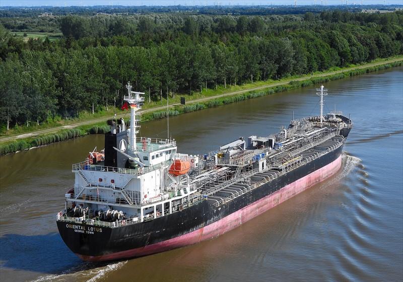 ORIENTAL LOTUS - Vesseljoin