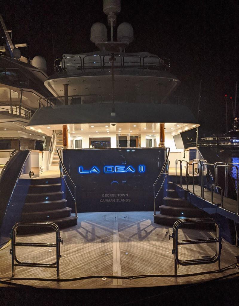 LA DEA II - Vesseljoin