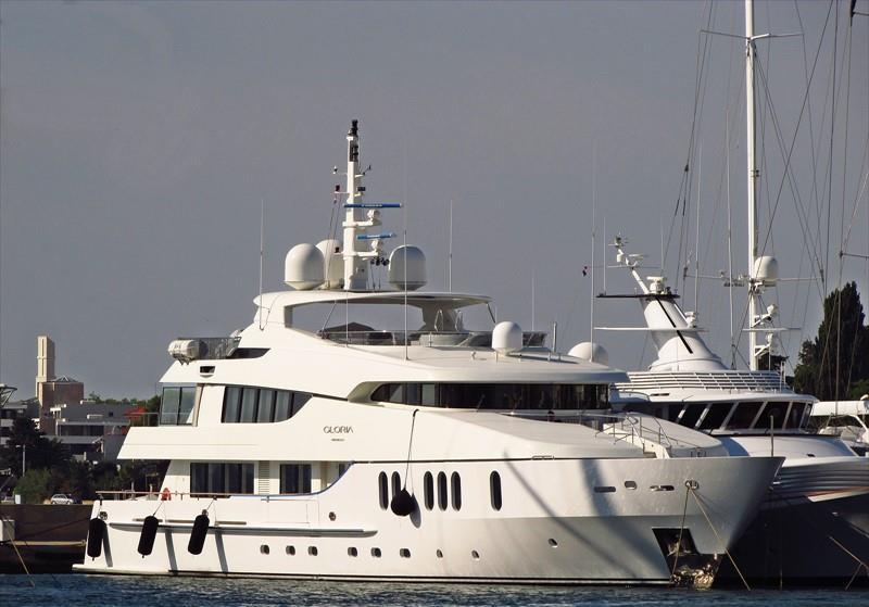 GLORIA TERESA - Vesseljoin