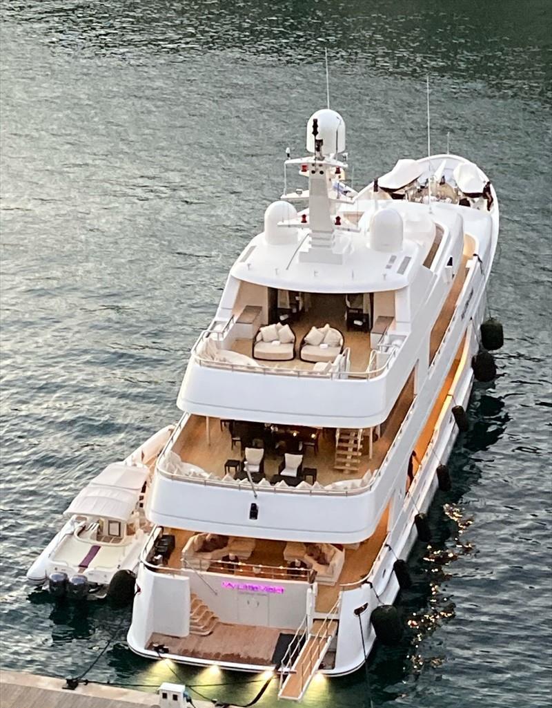 MY LITTLE VIOLET - Vesseljoin