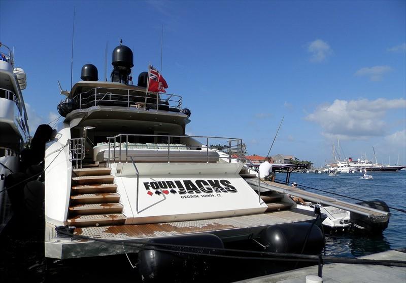 FOUR JACKS - Vesseljoin