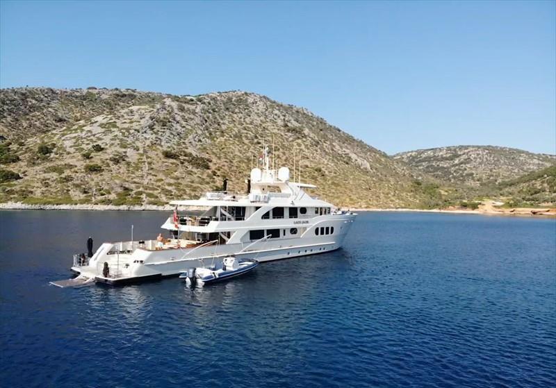 LADY JADE - Vesseljoin