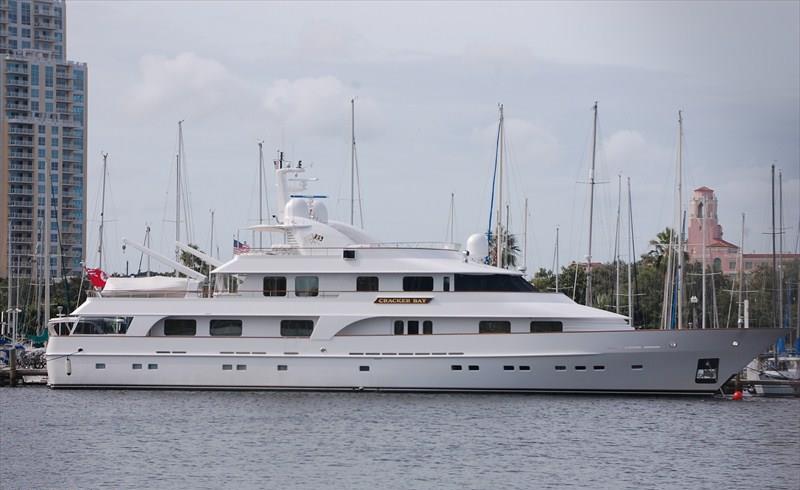 CRACKER BAY - Vesseljoin