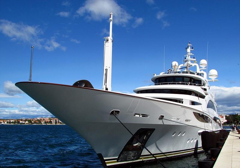 DIAMONDS ARE FOREVER - Vesseljoin