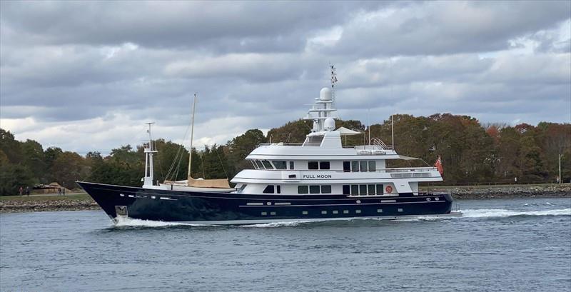 FULL MOON - Vesseljoin