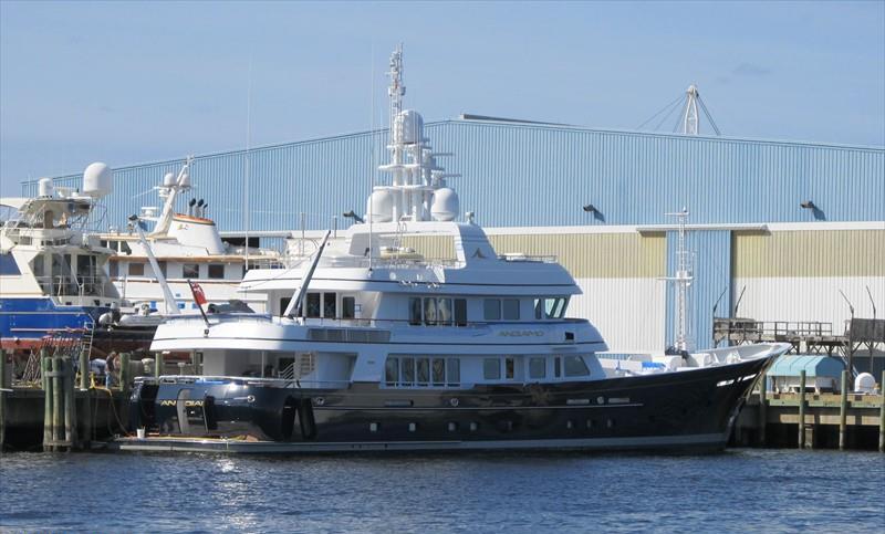 FULL MOON - Vesseljoin