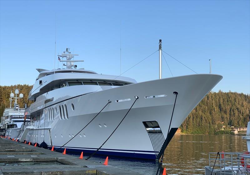 BLUE MOON - Vesseljoin