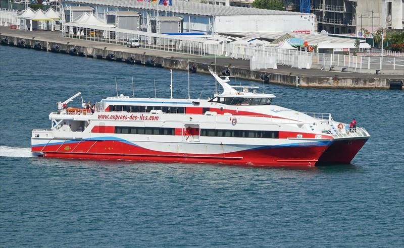 GOLD EXPRESS - Vesseljoin