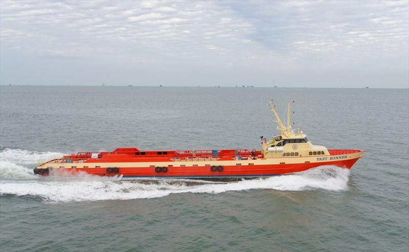 FAST RUNNER - Vesseljoin