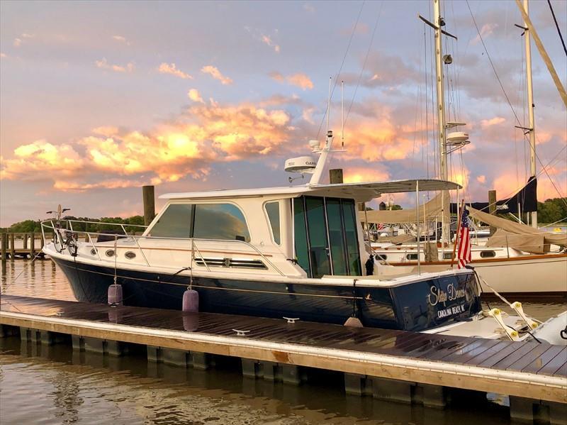 SLOW DANCE II - Vesseljoin