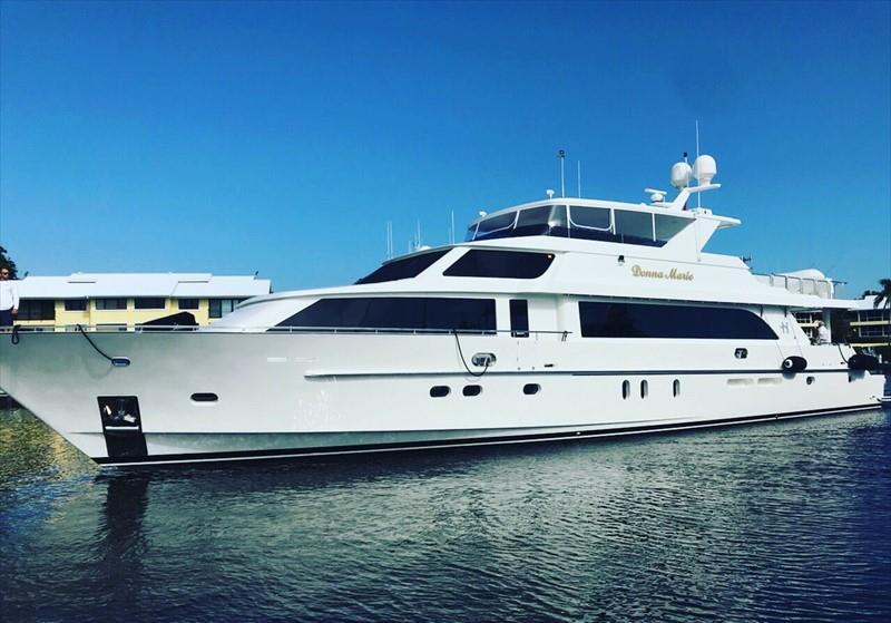 MISS TRACY - Vesseljoin