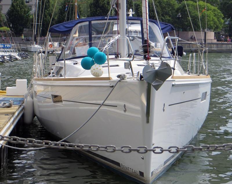 STEPPING STONES - Vesseljoin