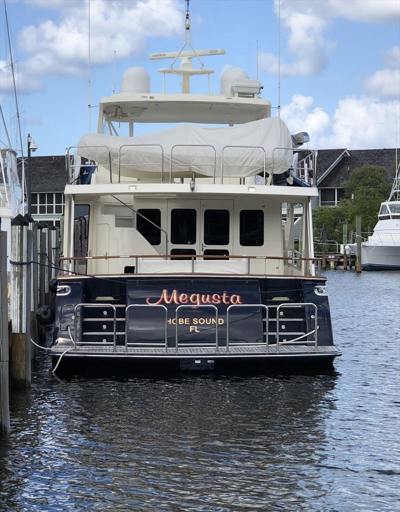 BUOYANT FORCE - Vesseljoin