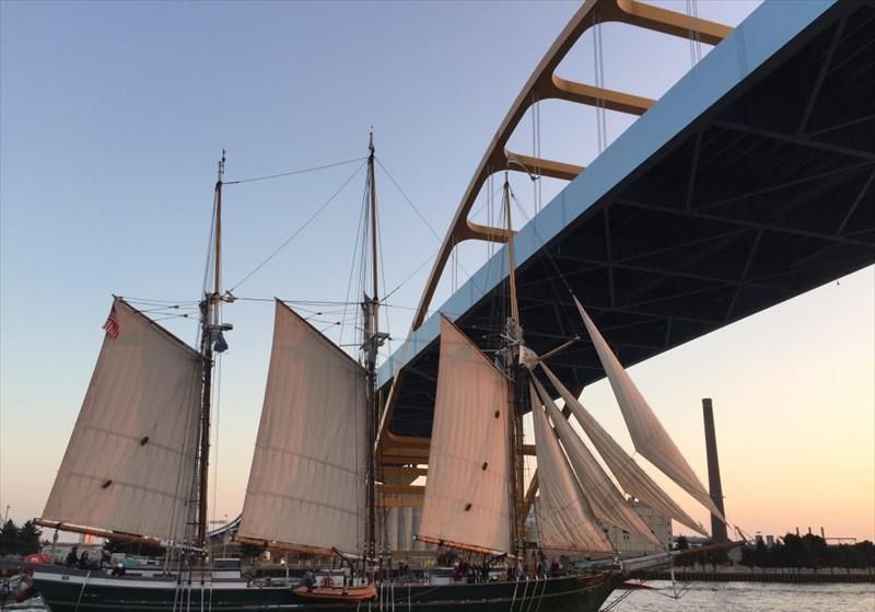 DENIS SULLIVAN - Vesseljoin