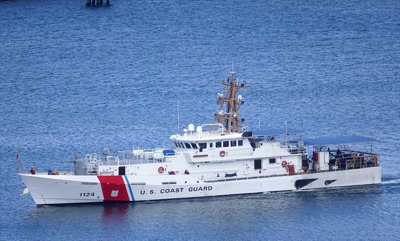 CG OLIVER BERRY - Vesseljoin