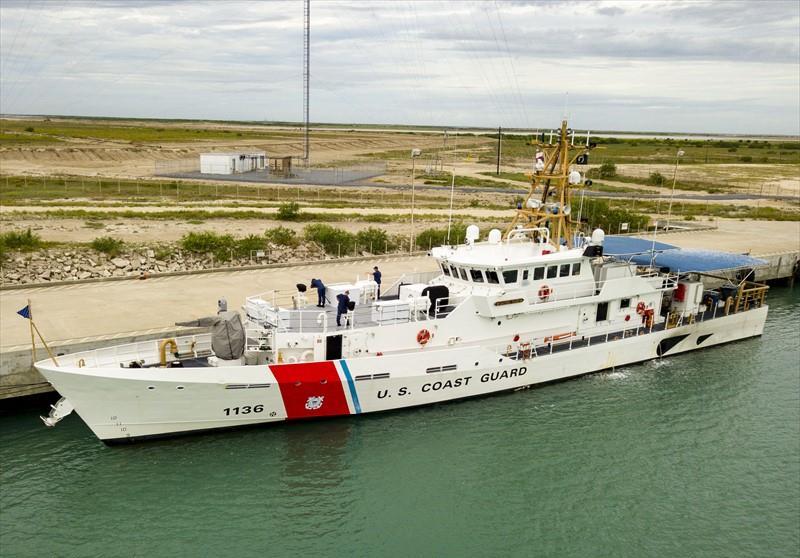 USCG DANIEL TARR - Vesseljoin