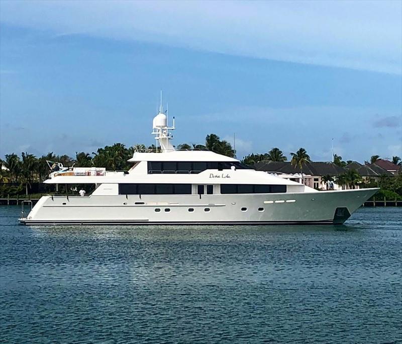 DONA LOLA - Vesseljoin