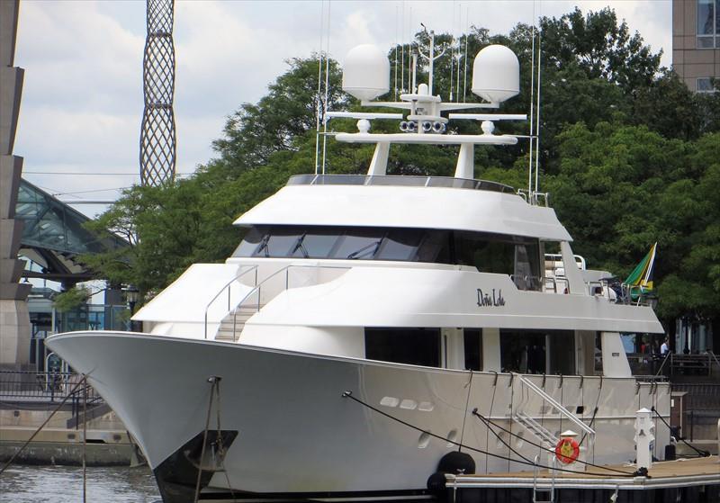 DONA LOLA - Vesseljoin