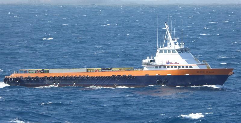 BERNIE MCCALL - Vesseljoin