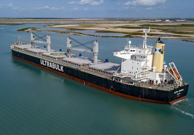 ULTRA REGINA - Vesseljoin