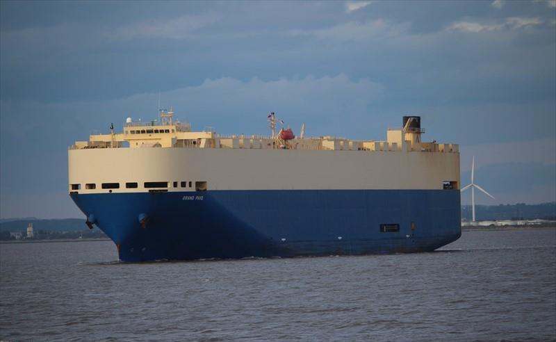 GRAND PAVO - Vesseljoin