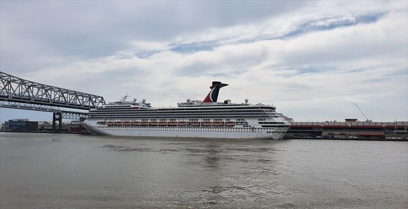 CARNIVAL VALOR - Vesseljoin