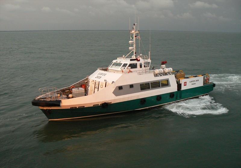 SURFER 2608 - Vesseljoin