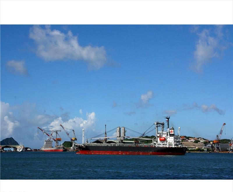 RAINBOW SYMPHONY - Vesseljoin