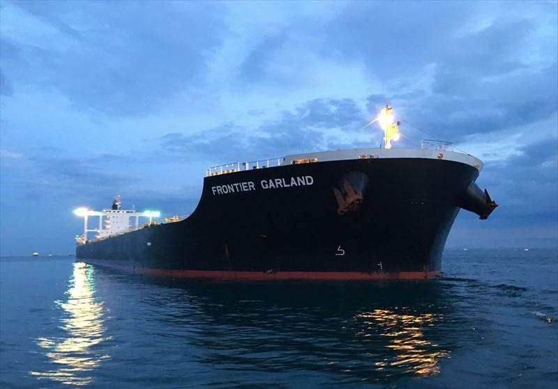 FRONTIER GARLAND - Vesseljoin