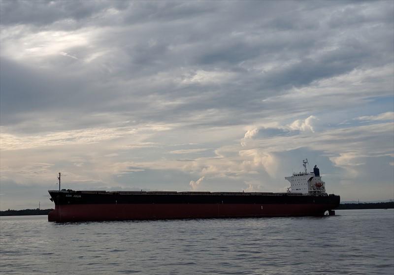 AOM JULIA - Vesseljoin