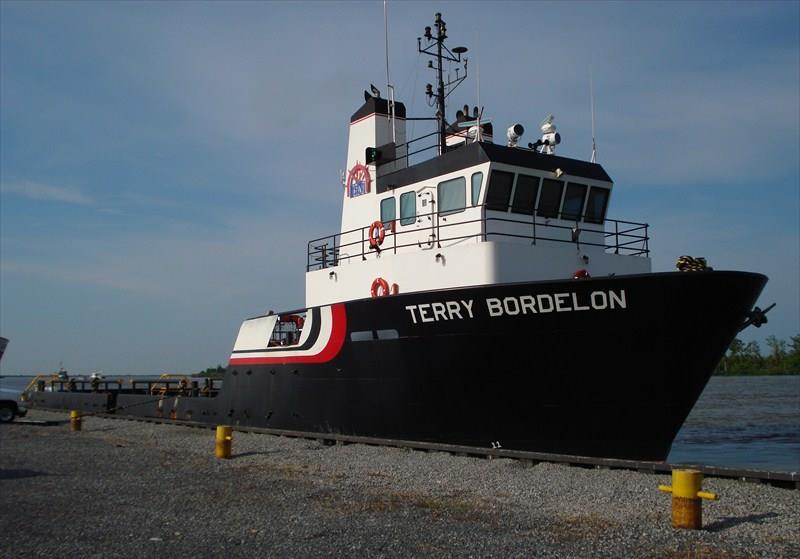 TERRY BORDELON - Vesseljoin