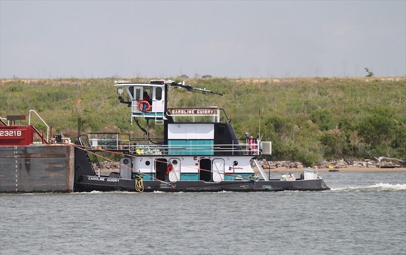 CAROLINE GUIDRY - Vesseljoin