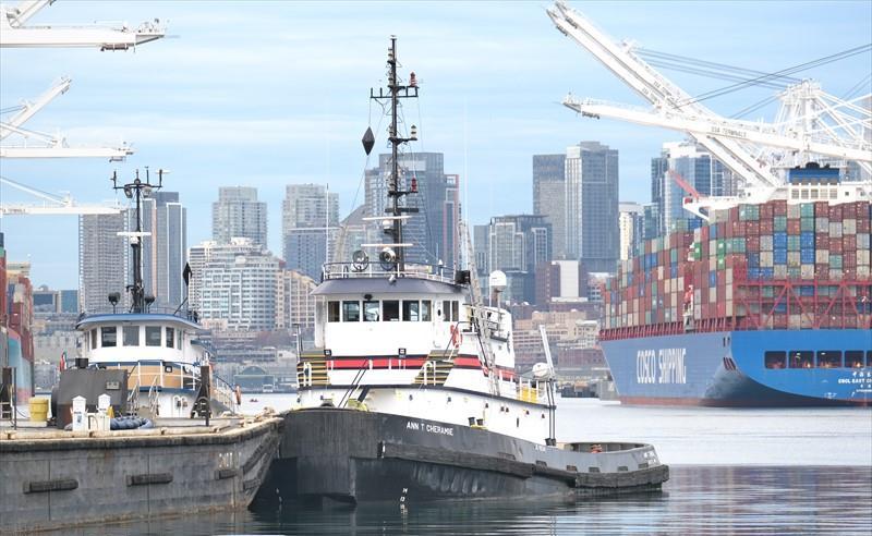 ANN T CHERAMIE - Vesseljoin