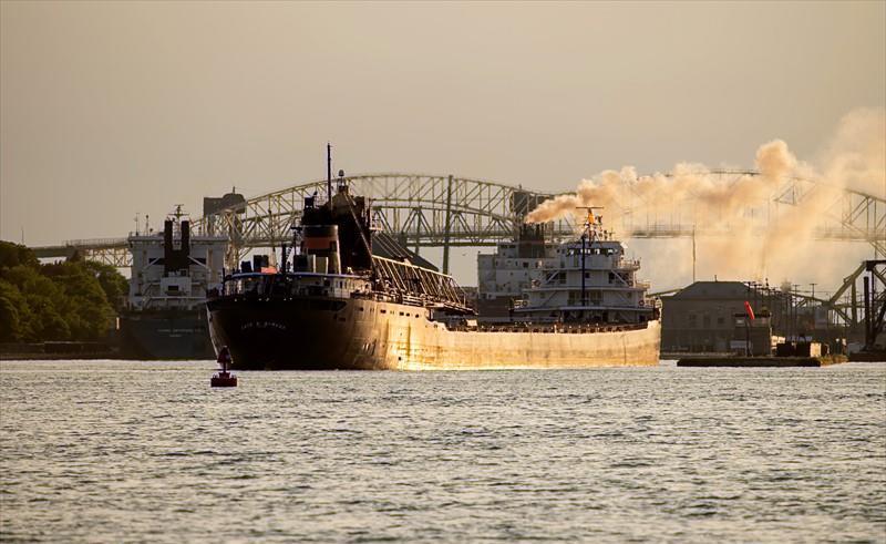 KAYE E.BARKER - Vesseljoin