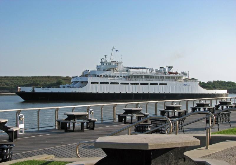 CAPE HENLOPEN - Vesseljoin