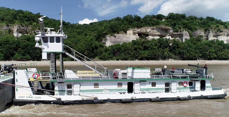 MARY BURKE LILES - Vesseljoin