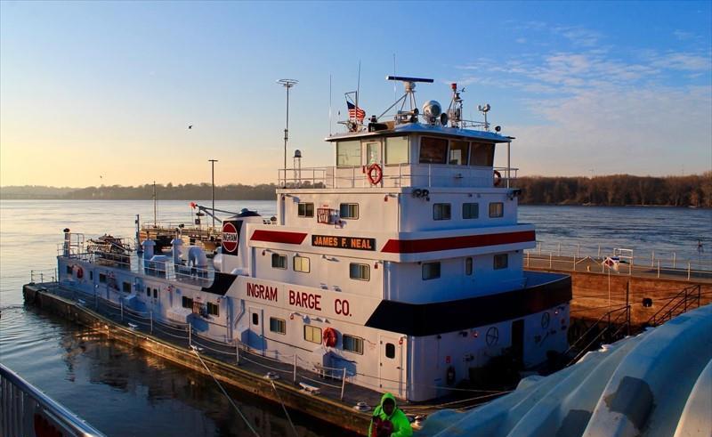 JAMES F NEAL - Vesseljoin