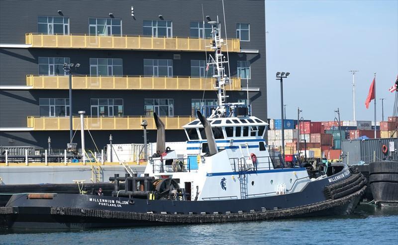 MILLENNIUM FALCON - Vesseljoin