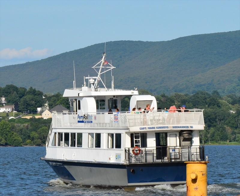 CAPT MARK SUMMERS - Vesseljoin