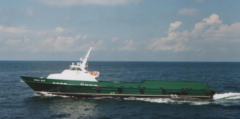 MEGAN JOLIE - Vesseljoin