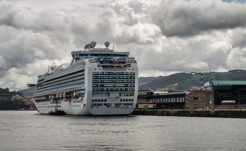 EMERALD PRINCESS II - Vesseljoin