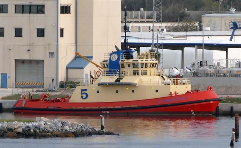 C TRACTOR 5 - Vesseljoin