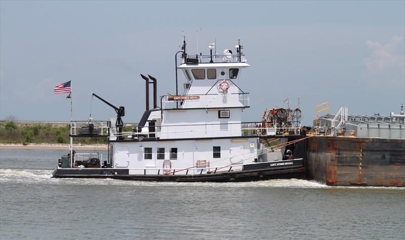 CAPT HYMEN DEVALL - Vesseljoin